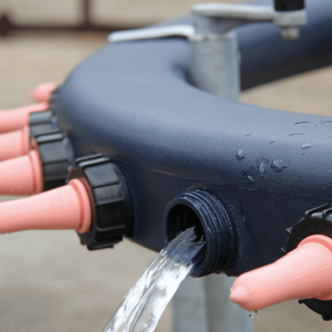 Manifold Gravity 50 teat Mobile Feeder • Kiwikit